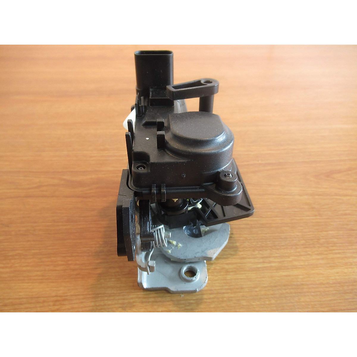 Mopar 2019-2020 Ram 2500 3500 Rear Left & Right Tailgate Latch New OEM