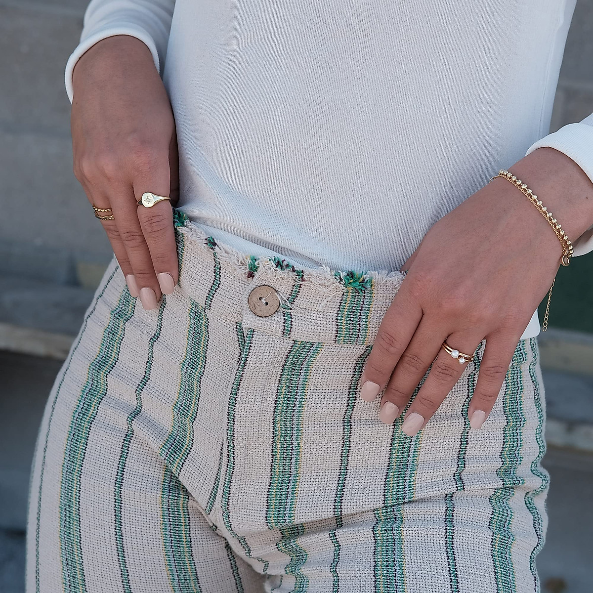 BLOSSOM & HUE Mini Pearl Ring [ CZ Accent ] - 18K Gold Vermeil - Size 7 - Minimalist Band