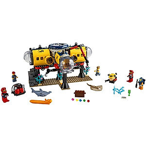LEGO City Ocean Exploration Base Playset 60265, with Submarine, Underwater Drone, Diver, Sub Pilot, Scientist and 2 Diver Minifigures, Plus Stingray and Hammerhead Shark Figures (497 Pieces)