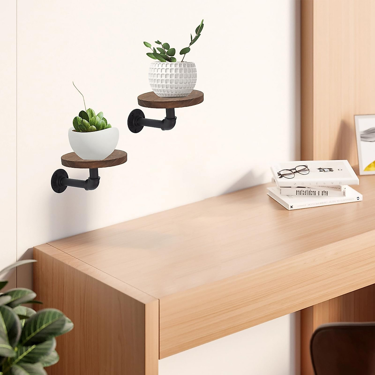 JINGHANGER 2 Pack Round Floating Wood Corner Shelves, Wall Mounted Display Rack 5.9 inches Diameter Indoor Circle Wall Mounted Shelves for Candles, Planter, Pots, Ornaments