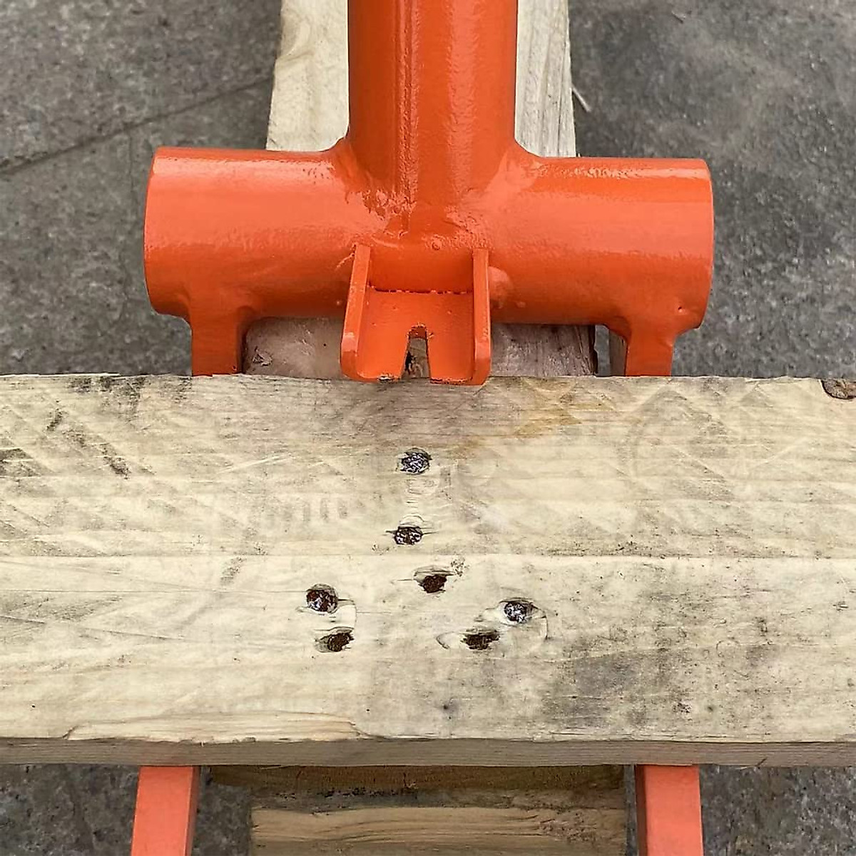 Pallet Buster with Nail Removal - Pallet Disassembly Tool with Secure ...