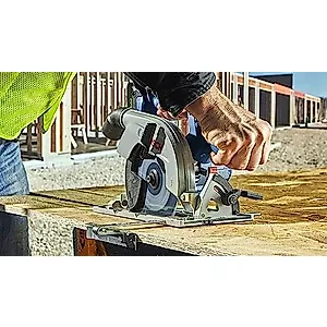 BOSCH GKS18V-22B25 18V Brushless Blade-Right 6-1/2 In. Circular Saw Kit with (2) CORE18V 4 Ah Advanced Power Batteries