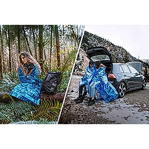 Oceas Outdoor Mylar Emergency Blankets 4 Pack of Extra Large Thermal Foil Space Blankets for Camping, Hiking, Marathon, and Car Use - Reflective Heavy Duty Survival Blanket