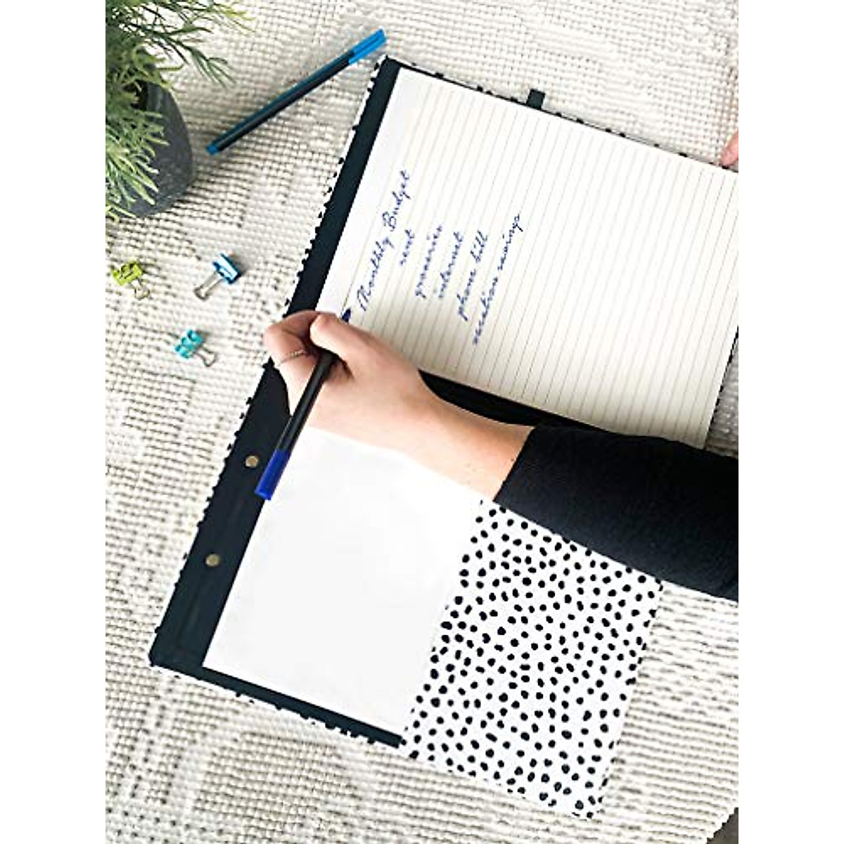 Steel Mill & Co Cute Clipboard Folio with Refillable Lined Notepad and Interior Storage Pocket, Black and White Padfolio for Work, Black Dots