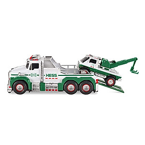 Hess 2019 Toy - Tow Truck Rescue Team