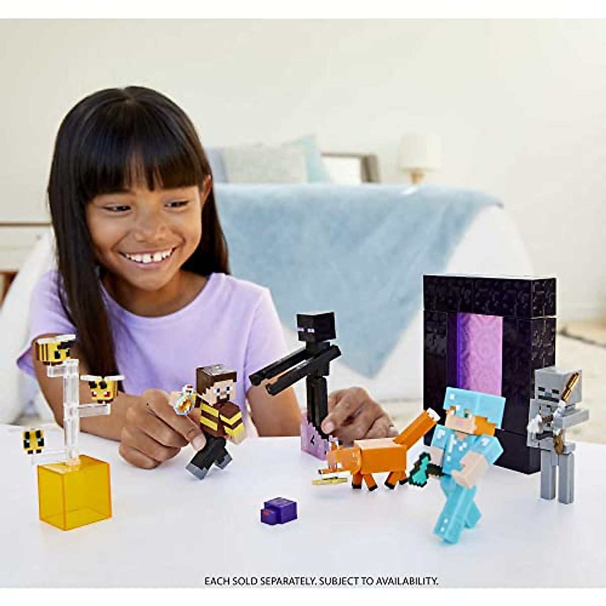 Mattel Minecraft Fox Action Figure, 3.25-in, with 1 Build-a-Portal Piece & 1 Accessory, Building Toy Inspired by Video Game, Collectible Gift for Fans & Kids Ages 6 Years & Older