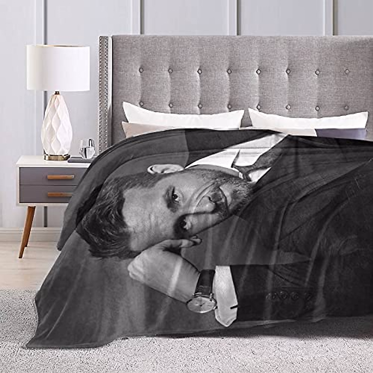 Ryan Reynolds Soft and Comfortable Warm Fleece Blanket for Sofa, Bed, Office Knee pad,Bed car Camp Beach Blanket Throw Blankets (50"x40") … (50"x40")