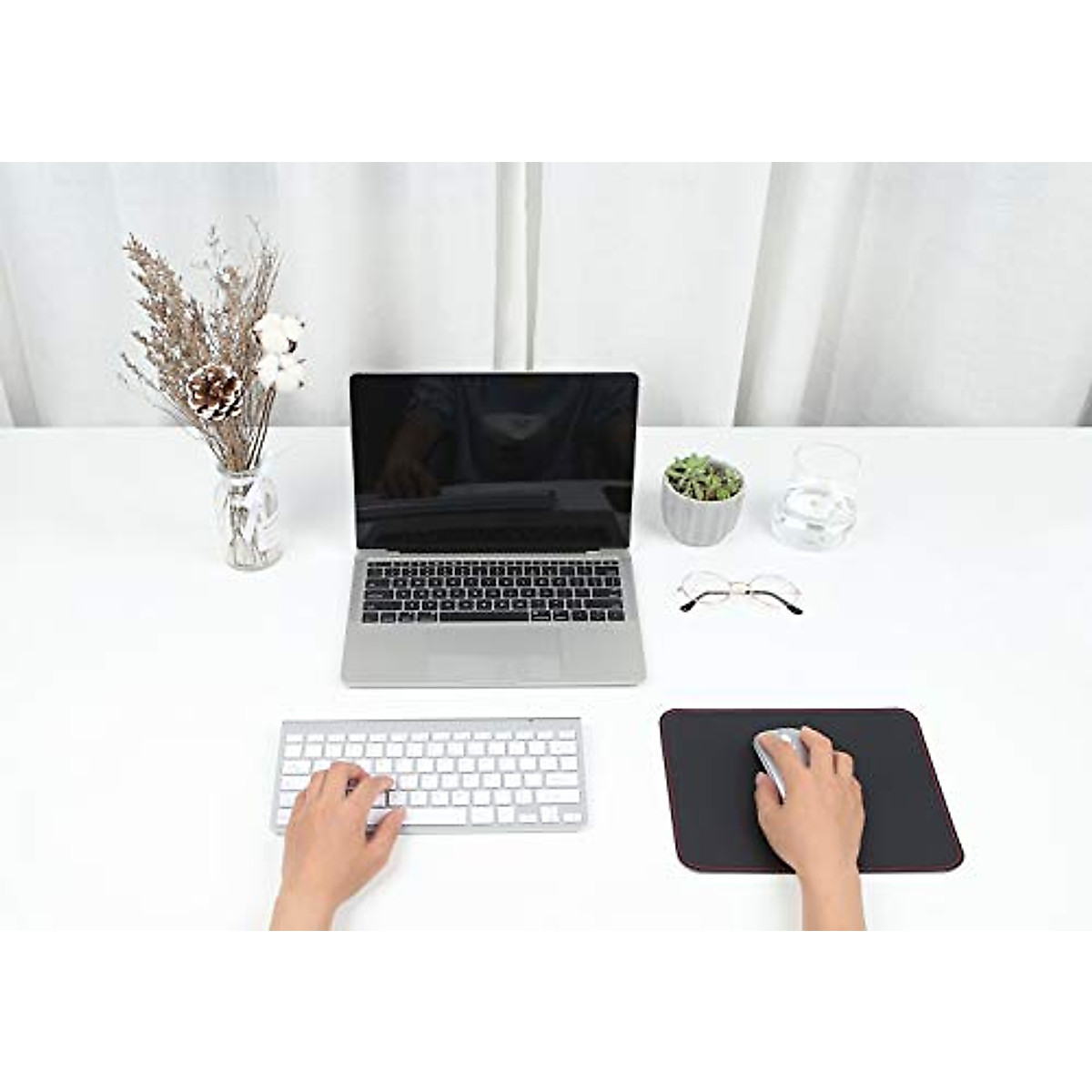 YSAGi 2 Pack Mouse Pads, Ultra Thin Waterproof PVC Leather Mouse Pad,Stitched Edges,Works for Computers, Laptop,All Types of Mouse pad, Office/Home(7.87''×9.84'',2 Pack, Black)