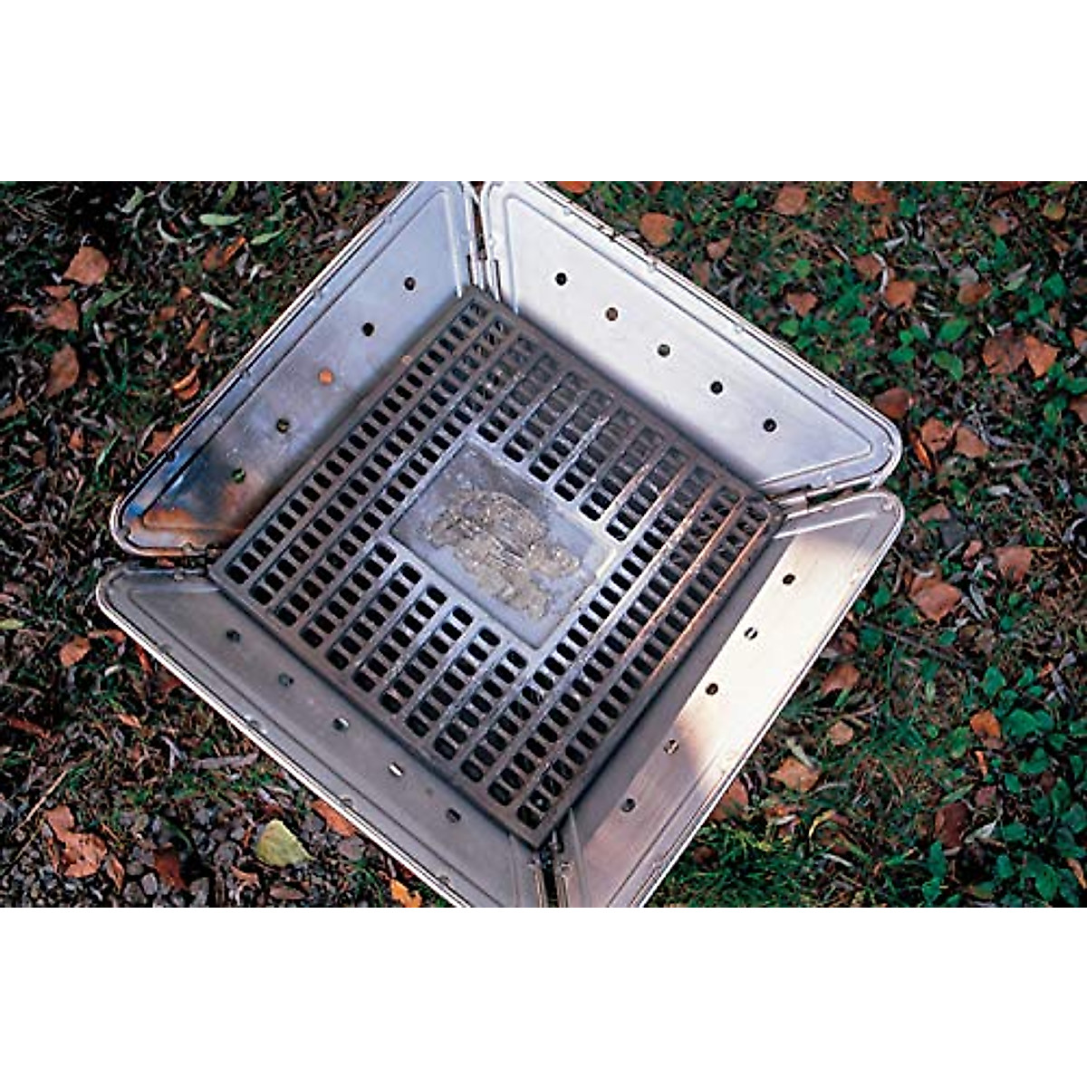 Snow Peak Fireplace Coal Bed - Charcoal Grill Tool - Evens Cooking Temperature - Steel - 8.6 Ibs - Large