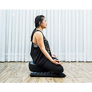 Leewadee Meditation Cushion Set – 1 Small Zafu Yoga Pillow and 1 Small Roll-Up Zabuton Mat Filled with Kapok, Blue