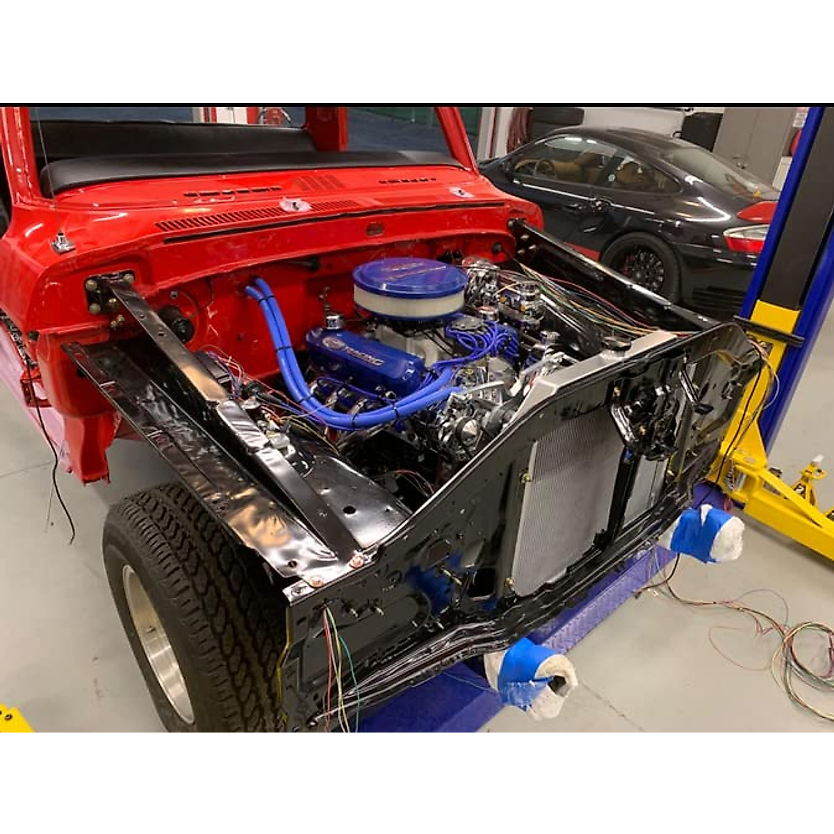 OzCoolingParts 66mm 4 Row Core Aluminum AE833 Radiator for 1966-1979 F100 F150 F250 F350 Bronco Chevy V8 Engine