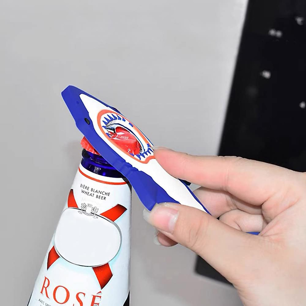 Shark Bottle Opener, Beer Bottle Opener Magnetic Bottle Opener for Dad Boyfriend Bartender