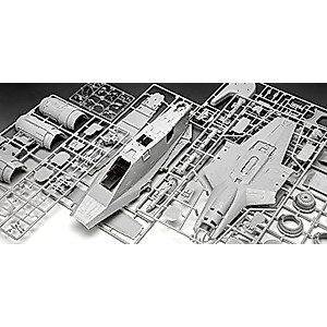 Revell 06781 Star Wars: The Mandalorian The Razor Crest Model Kit 1:72 Scale Model Kit