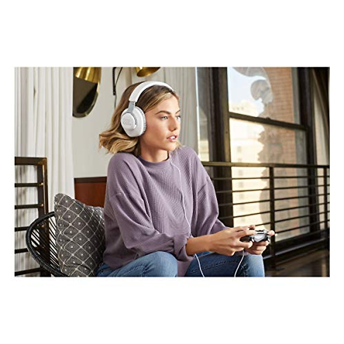 JBL Quantum 100 - Wired Over-Ear Gaming Headphones - White, Large