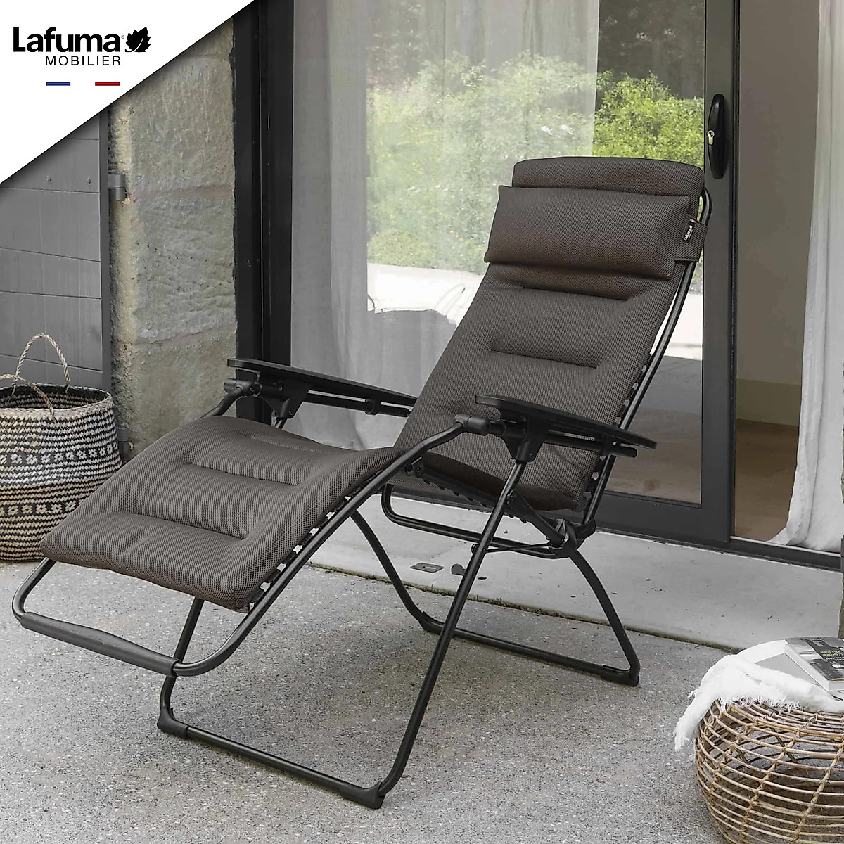 Lafuma Futura Air Comfort Zero Gravity Steel Frame Padded Recliner Folding Outdoor Patio Relaxation Chair with Cushion, Taupe Gray
