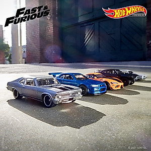 Hot Wheels Fast & Furious Collection of 1:64 Scale Vehicles from The Fast Film Franchise, Modern & Classic Cars, Great Gift for Collectors & Fans of The Movies