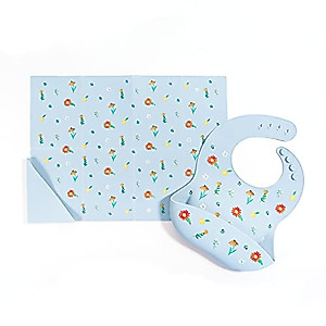 Austin Baby Co Silicone Placemat – Stain Resistant Portable Place Mats – Food Grade Silicone, Dishwasher Safe and Folds into Pocket for Easy Storage On The Go (Wildflower Chambray Blue)