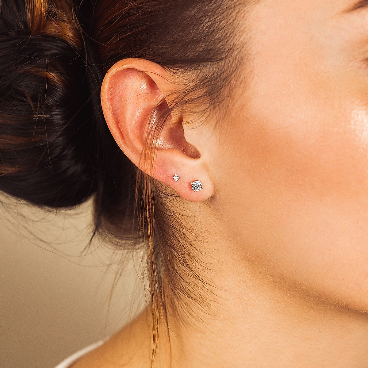 Lavishe Rhodium Plated 925 Sterling Silver 4 Prong Cubic Zirconia Stud Earrings for Women, Hypoallergenic, Size 4mm