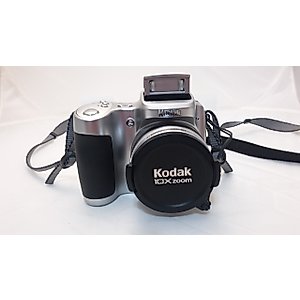 Kodak Easyshare Z650 6 MP Digital Camera with 10xOptical Zoom and Easyshare Printer Dock (Series 3)
