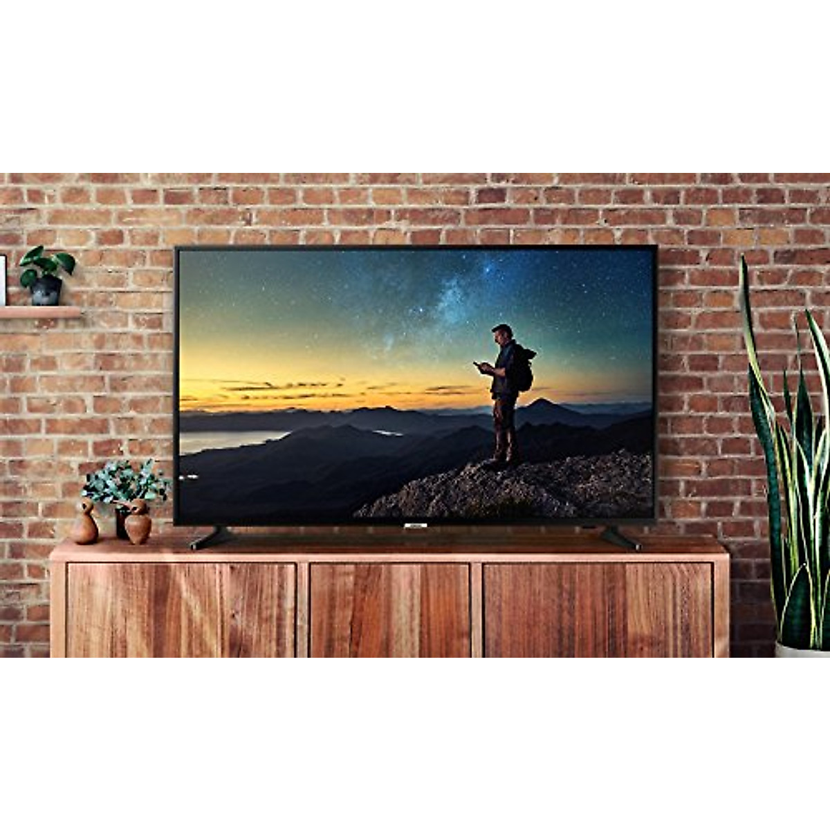 SAMSUNG 43" 4K Smart LED TV, 2018 Model