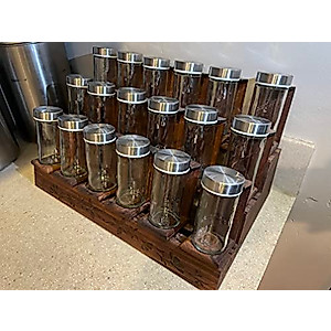 18 Count spice rack with bottles