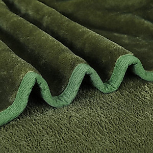 Lutoris Flannel Oversized King Blankets 340gsm 120"x120", Giant Huge 10'x10' Cozy Big Throw Blanket Fits The Whole Family, Extra Large Soft Fleece Blankets for Bed Sofa Couch Travel, Army Green