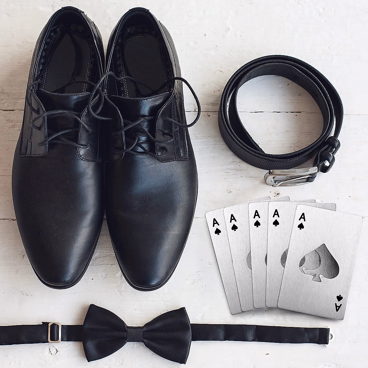 40 Pieces Groomsmen Bottle Opener Poker Bottle Cap Opener Card Bottle Opener Personalized Bottle Opener Stainless Steel Bottle Opener Beer Opener Cap for Wedding Party Bar Family Tools (Silver)