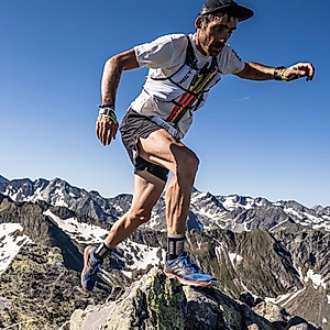 YUEDGE Mens Performance Moisture Wicking Cotton Work Boot Athletic Sports Hiking Workout Cushioned Crew Socks For Men Size 9-11, 5 Pairs