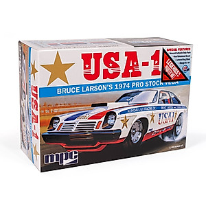 MPC Bruce Larson USA/1 Pro Stock Vega 1:25 Scale Model Kit