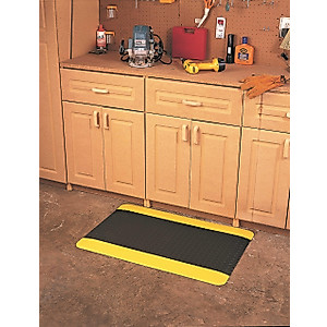 Wearwell UltraSoft Diamond-Plate SpongeCote Mat - Black/Yellow. Anti-Fatigue Workstation Mat. 2' W x 3' L x 15/16" Thickness. Nitricell Sponge. Pre-Beveled Edge. For Industrial Use (414.1516x2x3BYL)