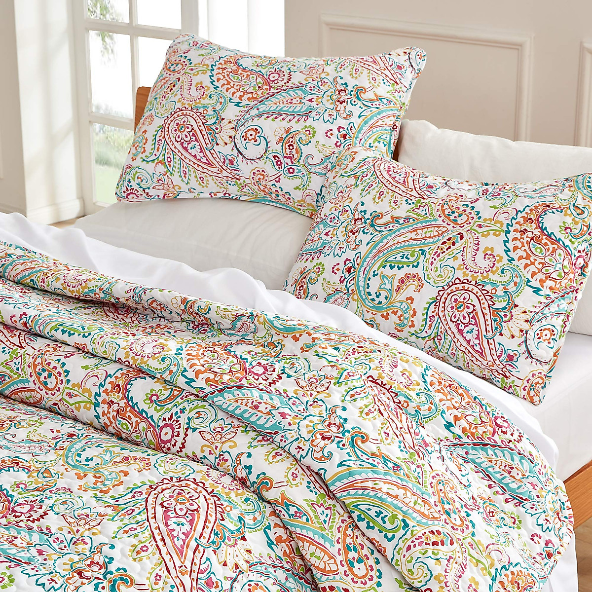 SLEEP ZONE Kids Twin Quilt Set 68x86 inch with 1 Pillow Sham - Reversible Cool Summer Quilt, Soft Lightweight Bedspread Coverlet Set for All Season (Paisley Pattern)
