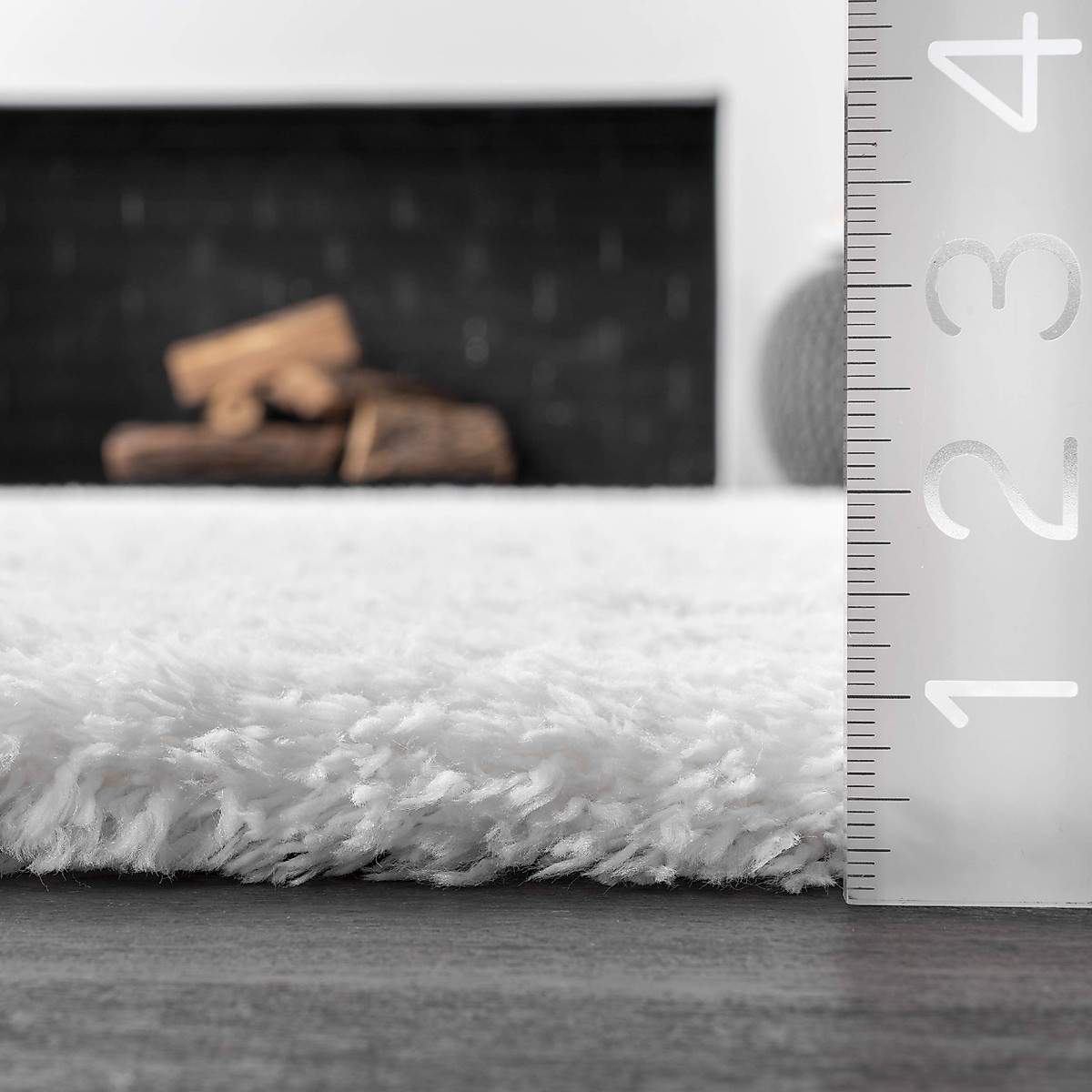 nuLOOM Gynel Contemporary Shag Area Rug, 8x10, Snow White