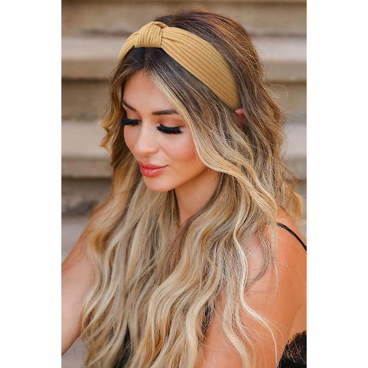 WOVOWOVO Headbands for Women Girls Knotted Wide Pearl head band Top Knot Head Bands for Women’s Hair Thick Headband Velvet HairBands 4Pcs