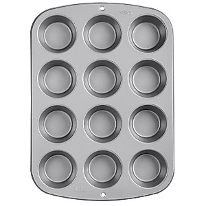 Wilton Recipe Right Non-Stick Standard Muffin Pan, Set of 2, 12-Cup, Steel