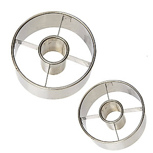 Pastry Chef's Boutique Stainless Steel Donut Cutter Set of 2 : Ø 2 1/2'' and 3 1/2''.