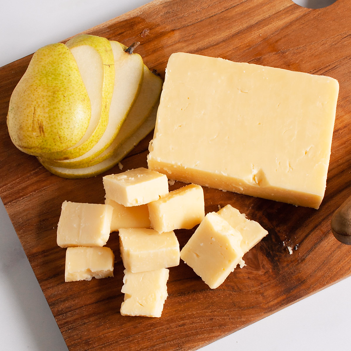 igourmet Cheese Sampler - Our Royal 8-Cheese Assortment contains Blue Cheese, Goat Cheese, Nutty, Smoked, Tangy, Spanish Cheese, Goat Cheese, Creamy, and Swiss