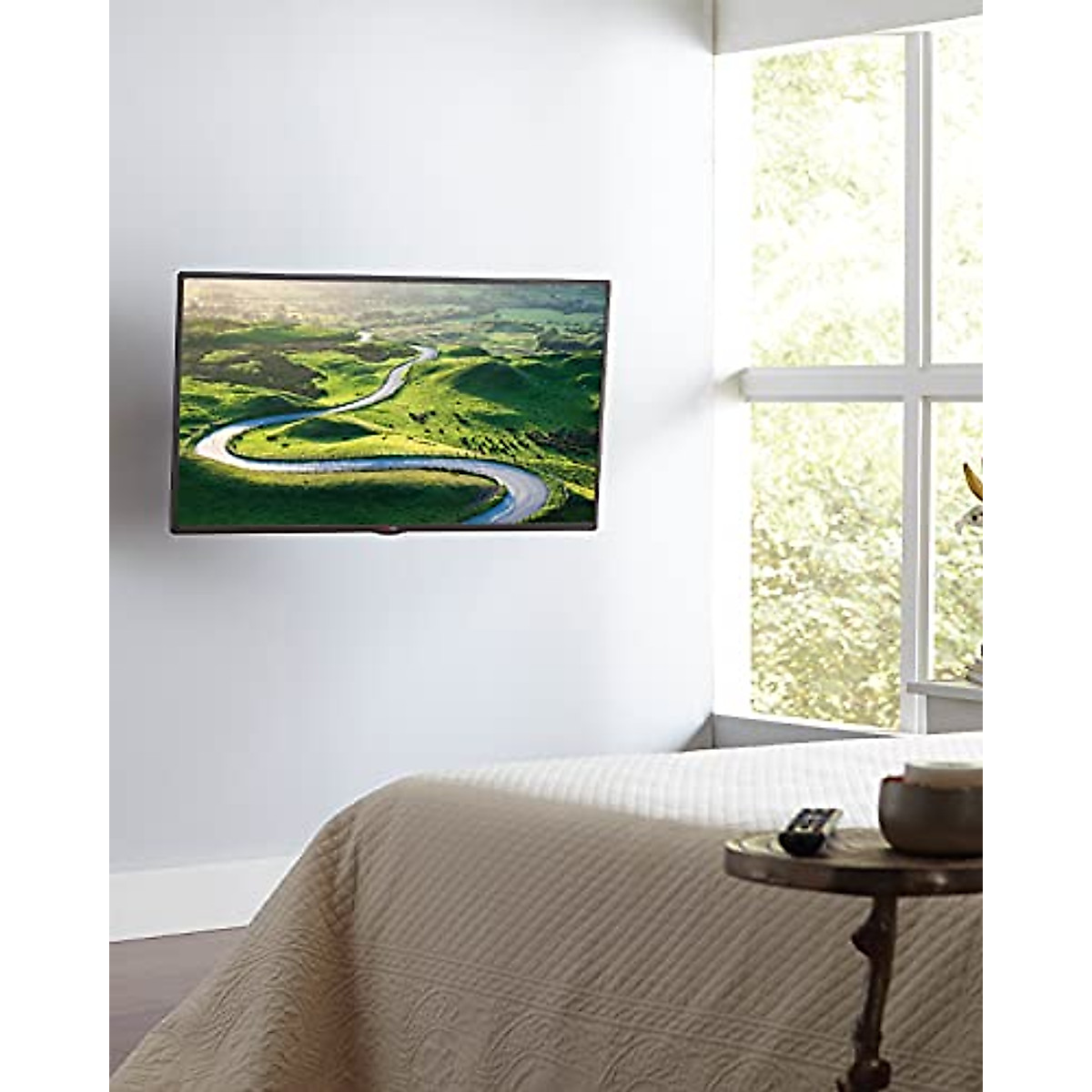 Made for Amazon Universal Full-Motion TV Wall Mount for TVs up to 55" and Compatible with Amazon Fire TVs