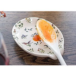 Nat & Jules Dainty Floral White 6 x 4 Glossy Ceramic Oval Countertop Spoon Rest
