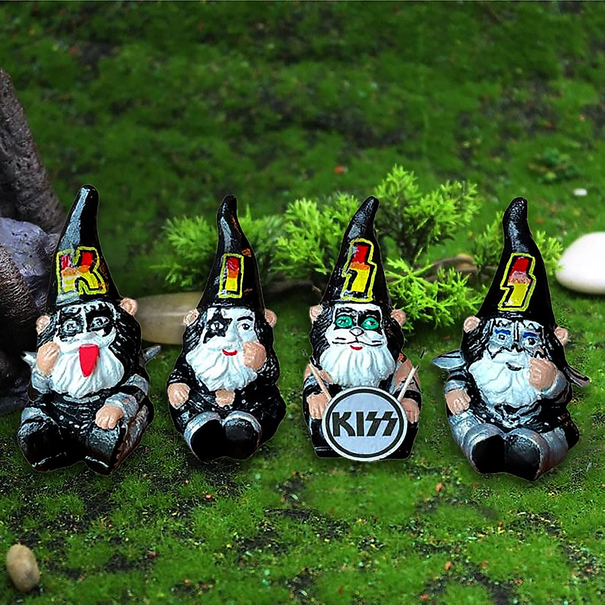 Liuh KISS Letters Painted Gnomes 4PCSSet Garden Figurines Art Decor 3.94 Dwarf Miniatures with Defferent Facial Expressions Outdoor Funny Gnome Accessories Table Ornaments Lovers Gifts 1 Set