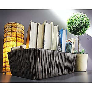 Juvale Wicker Basket, Woven Storage Baskets with Light Wooden Handles (Brown, 3 Pieces)