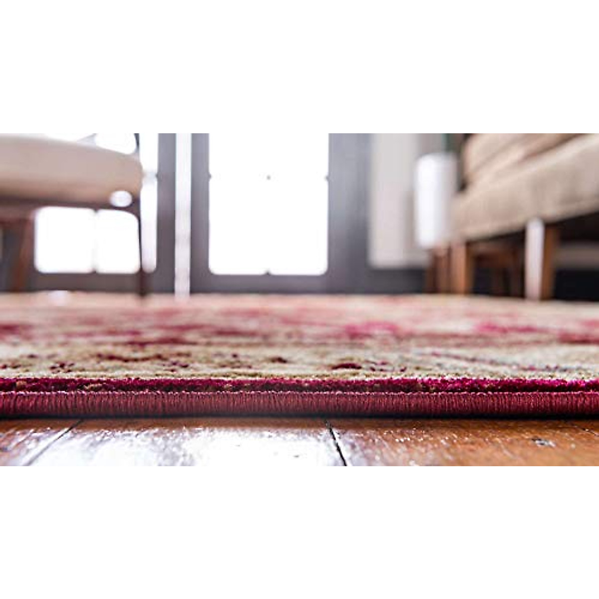 Unique Loom Voyage Collection Traditional Oriental Classic Intricate Floral Design Area Rug, 4 ft x 6 ft, Red/Ivory