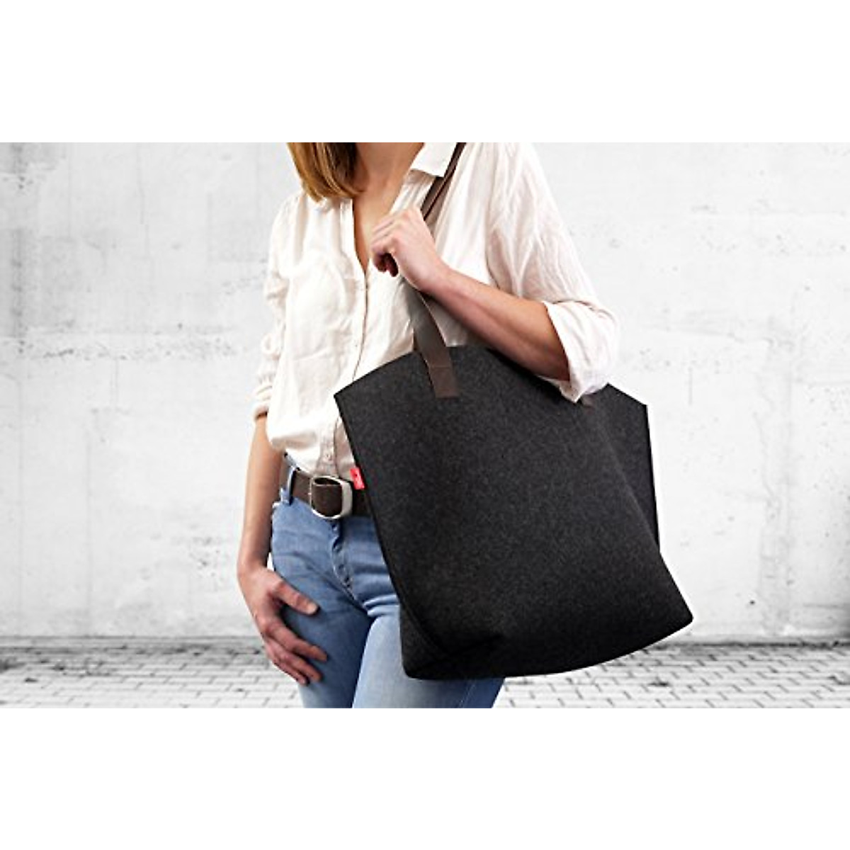 Pack & Smooch York Carryall Tote Bag for Women - Made with 100% Merino Wool and Vegetable Tanned Leather Strap (Dark Grey/Dark Brown)