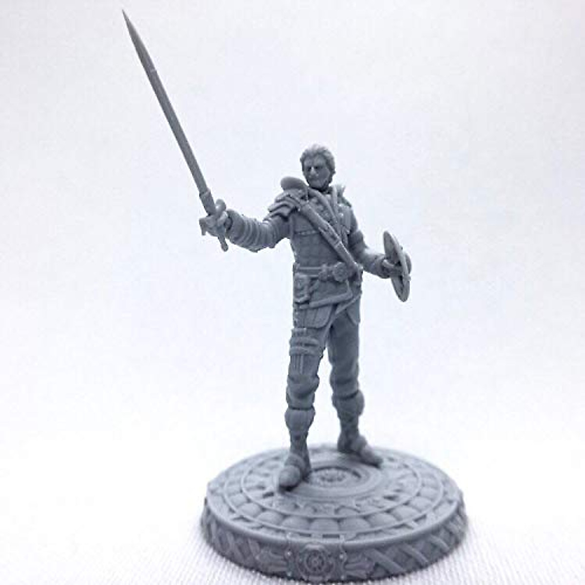 Fantasy Minis 28mm Duelist Rogue Miniature for Tabletop RPG (D&D, DND, Dungeons and Dragons, Pathfinder, Frostgrave)