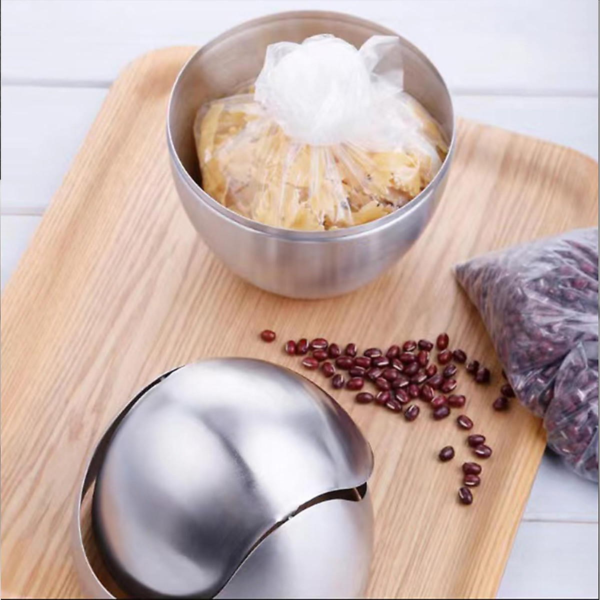 Chemlliy Mini Trash Can with Lid, Tiny Stainless Steel Countertop Trash Can, Egg Shaped Small Desk Trash Can Garbage Bin, Come with Trash Bag