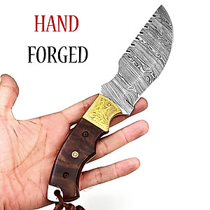 Dessi Tracker Knife: Hand-Forged Damascus Steel Blade - Perfect for Hunting, Camping, Tactical & Survival Use - With Horizontal Carry-Back Leather Sheath for Men SM71