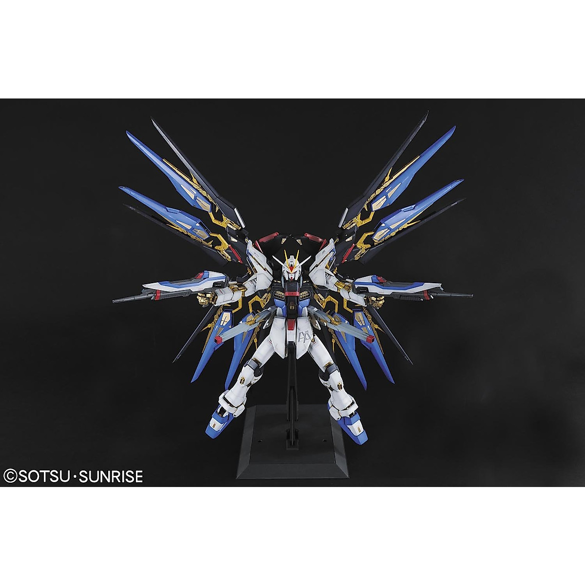 Bandai Hobby Strike Freedom Gundam, Bandai Perfect Grade Action Figure (BAN165506)
