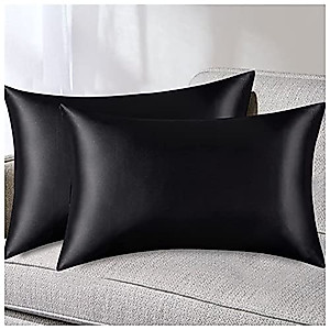 HOMIDATE Set of 2 Queen Pillowcase in Polyester – 20" x 30" in Black with Satin Feel - Luxury Soft and Breathable – Ideal for Bedding and Room Décor