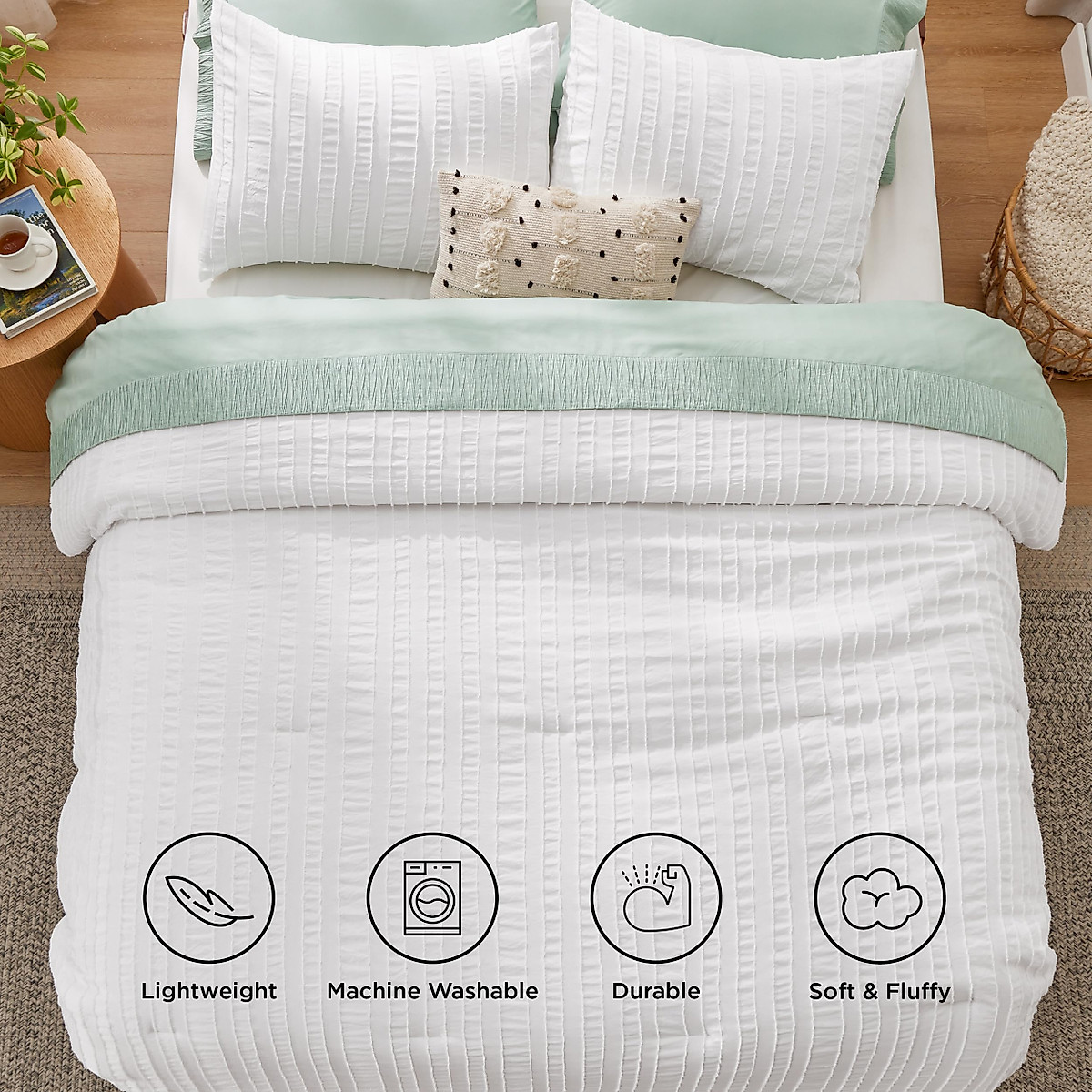 Bedsure Boho Comforter Set Queen - Bright White Tufted Bed Set, 3 Pieces Farmhouse Shabby Chic Embroidery Bedding, Striped Pattern Comforter for All Seasons