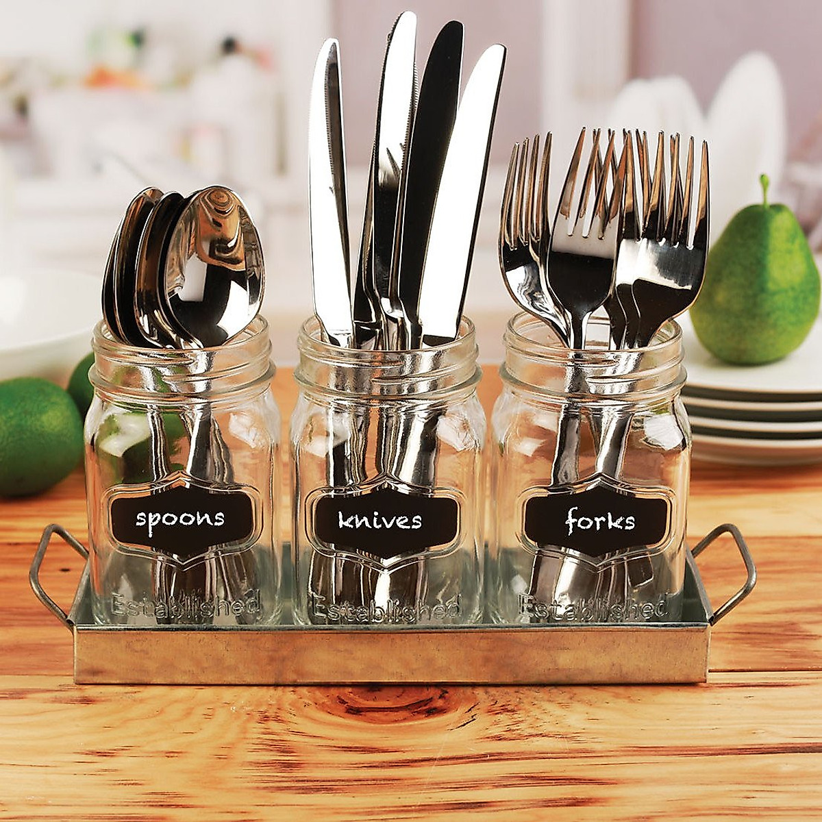 Circleware Yorkshire Chalkboard Mason Jar Glasses with Metal Holder Stand Set of 4, Home & Kitchen Farmhouse Décor Drink Tumblers for Water, Beer and Beverages, 17 oz, Galvanized