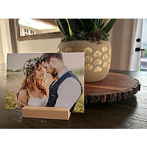 Table Numbers for Events/Weddings - 1-20 Numbered Acrylic Table Number Holders - Rustic Table Number Stands w/Wooden Base - Wedding Table Numbers - Acrylic Table Signs for Receptions, Parties & More